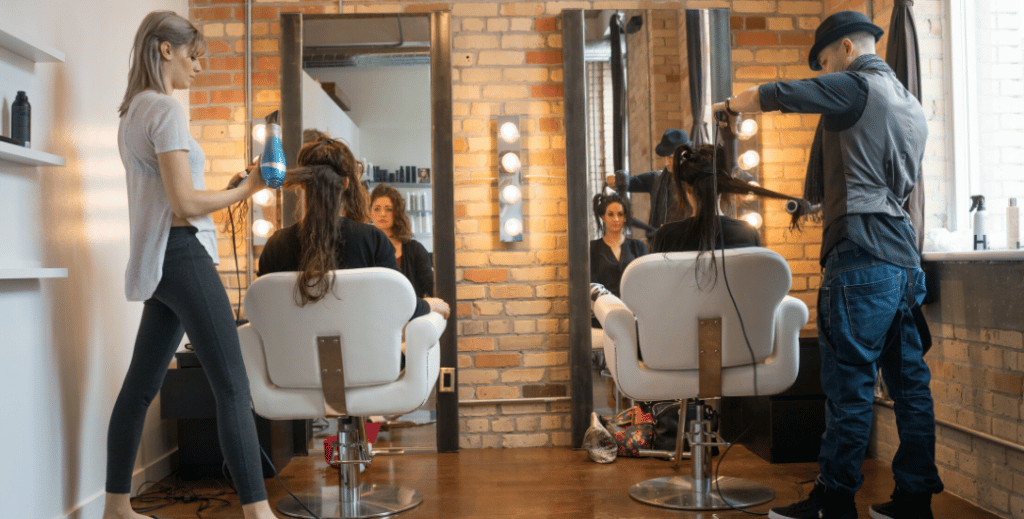 How to Recruit Experienced Hair Stylists for Your Salon